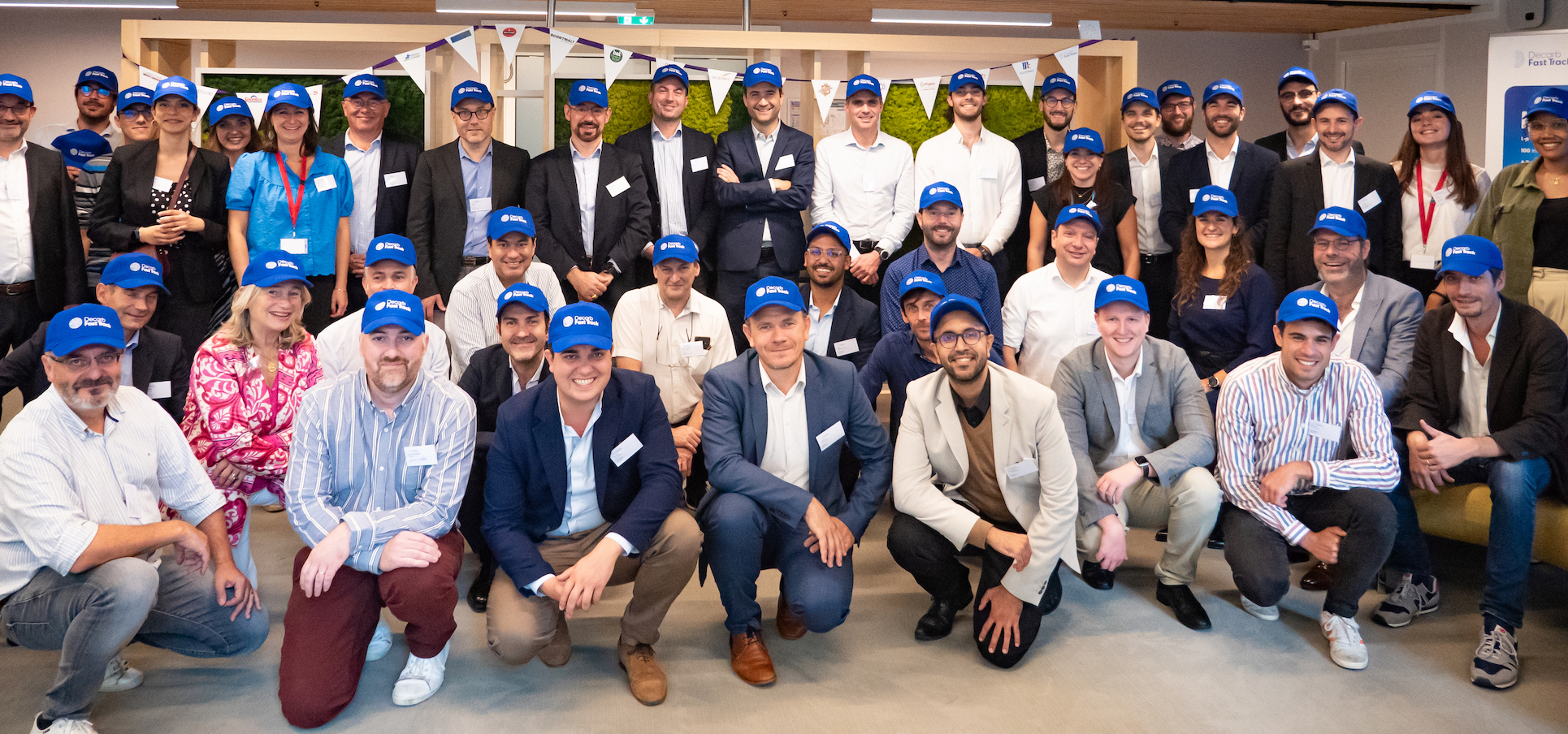 Decarb Fast Track: 50 Industrial Groups Meet in Paris to Reaffirm Their ...